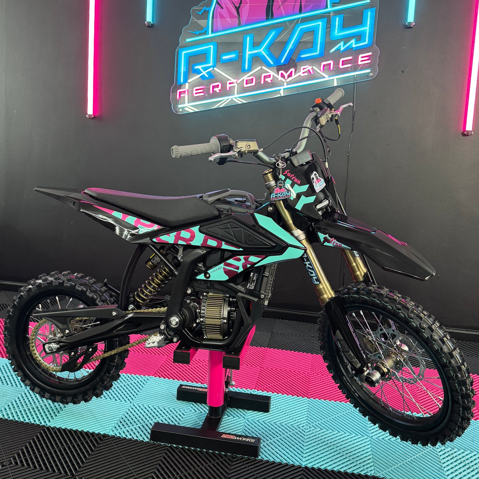 Sur-Ron Hyper Bee 2025 – R-Kay Performance