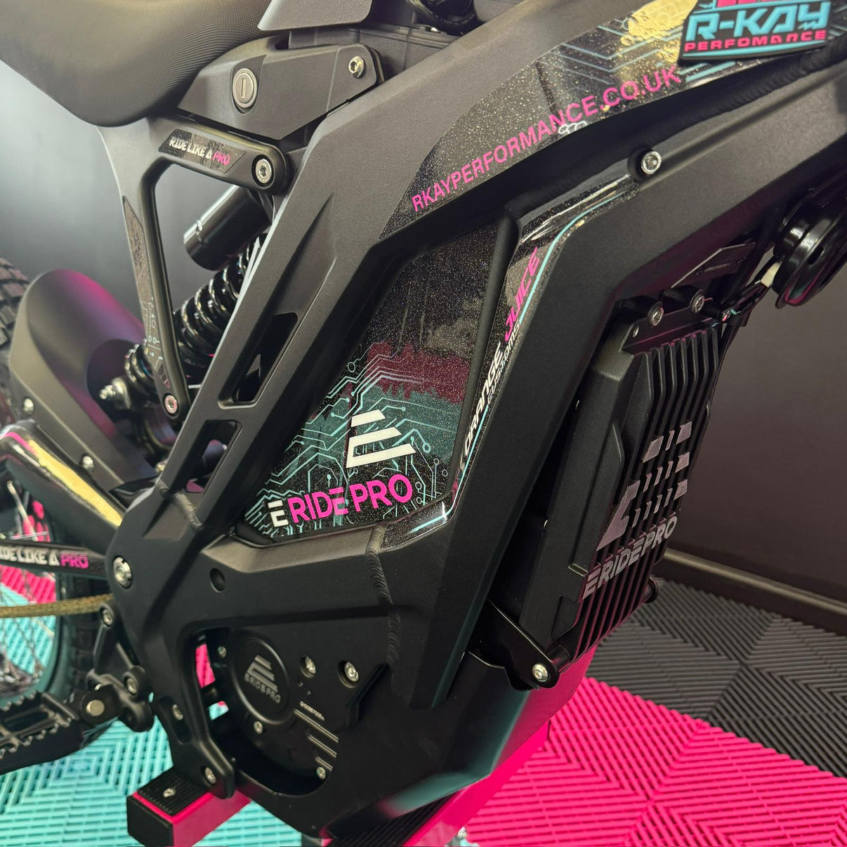 E Ride Pro SS 2.5 R-Kay Edition – R-Kay Performance