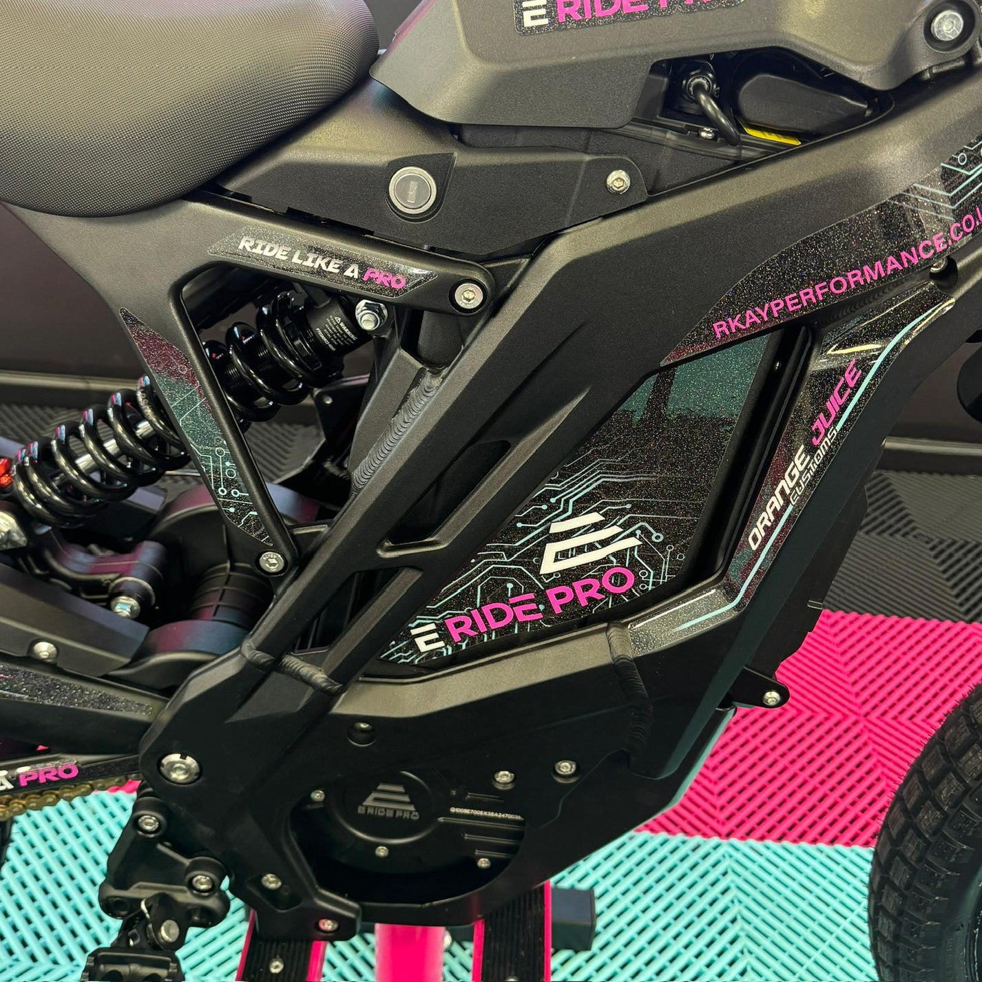 E Ride Pro SS 2.5 R-Kay Edition – R-Kay Performance